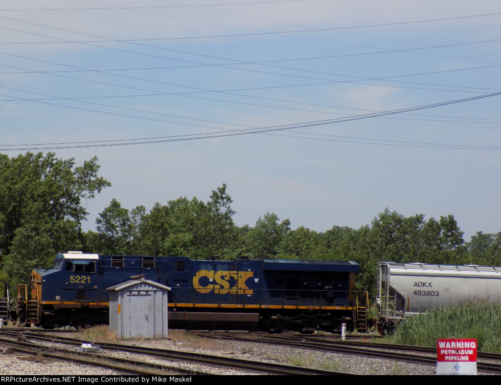 CSX 5221